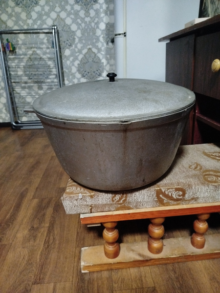 Казан чугун 30 л