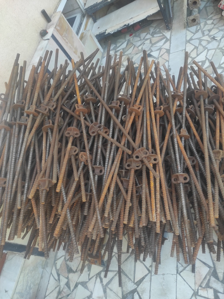 Apalafka uchun tayrotlar sotiladi
