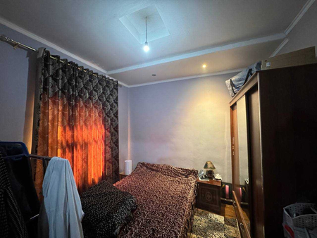 6 sotixli hovli sotiladi