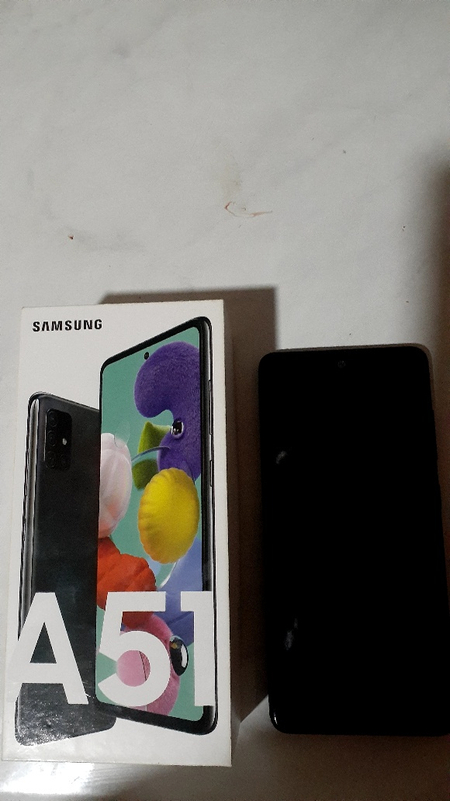 Samsung Galaxy A51