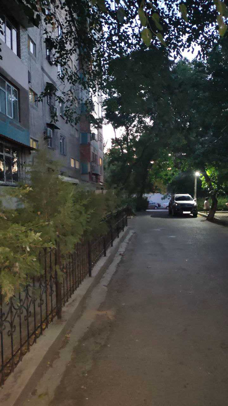 Юнусабад Ц-6, 2/6/9 общий коридор 60 м², требует ремонта