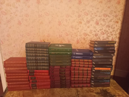 Книги, художественная и учебная литература