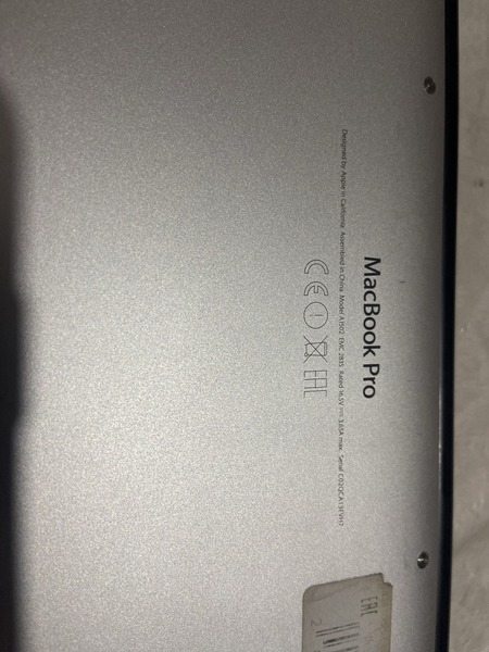 Macbook Pro (Retina 13-inch Early 2015)