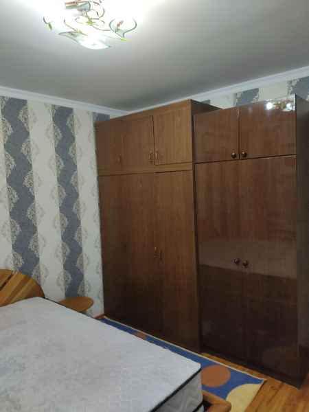 Юнусабад 2 квартал 3/2/4 в Банковском доме..