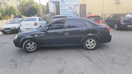Ласетти 1,6 сотилади