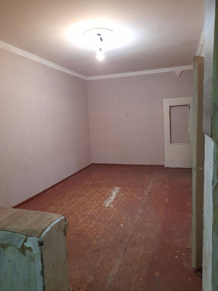 Феруза , таксопарк, Экобазао  1/1/4 . Два входа . 34 кв.м