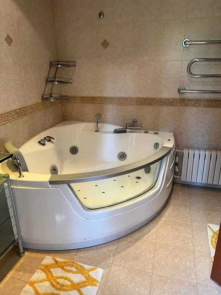 Дархан спецплан 110м2 4/2/5 ор-р Akay city,  метро Хамид Олимжон !