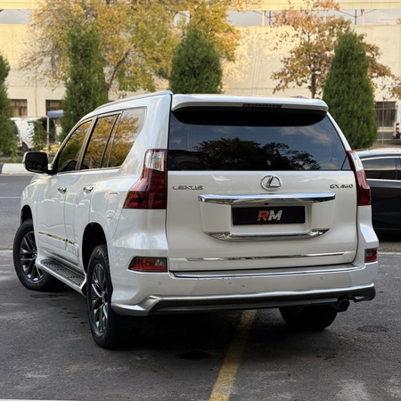 Lexus GX460 V8 2019  Full pozitsiya