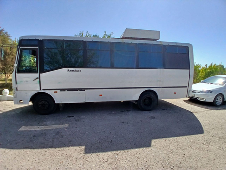 Автобус ИСУЗУ 2010 йил