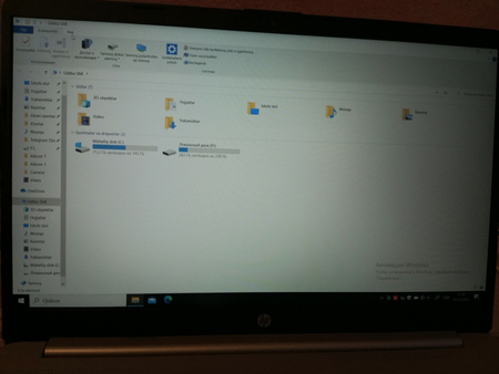 HP cori i 3 noutbuk sotiladi