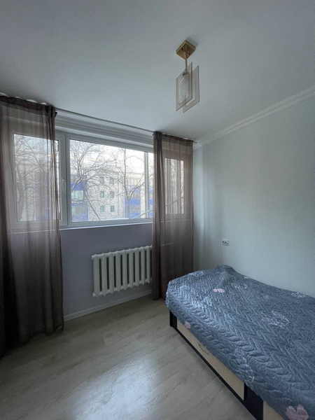 Яккасарайский р-н 2в3/3/12 ул. Бобура, ор-р аэропорт корзинка