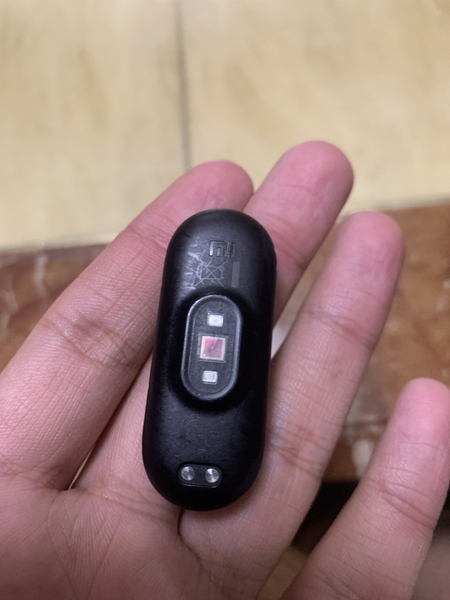 Mi band 5 global ekran yonmi qoldi