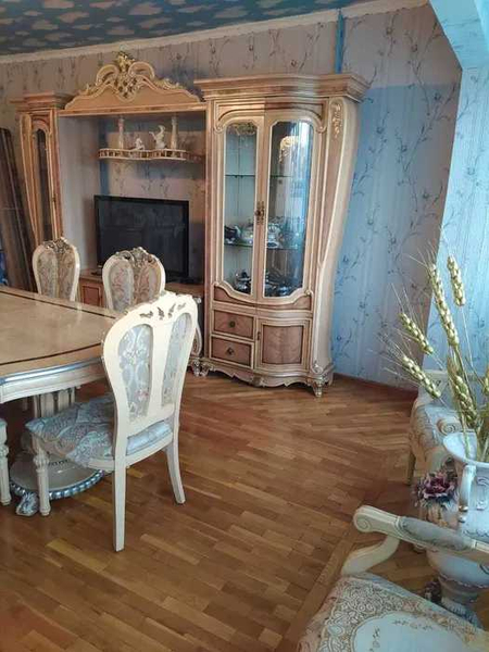 Аренда квартиры на Максим Горький 3/4/9 ID:KM310