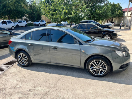 Cruze 2.0 turbo (комплект) единственный Узбекистане