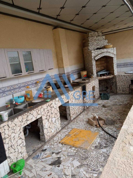Янгиюль р-н Дехонобод махалля 10 соток новый  2 дома 15 ком.