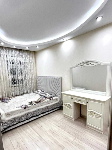 Срочно продается 3х комнатная квартира на Айбеке  (МНМ)