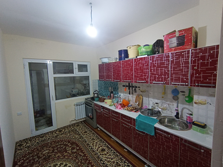 Янги курилган домлардан 3 хоналик яшашга таййор уй сотилади