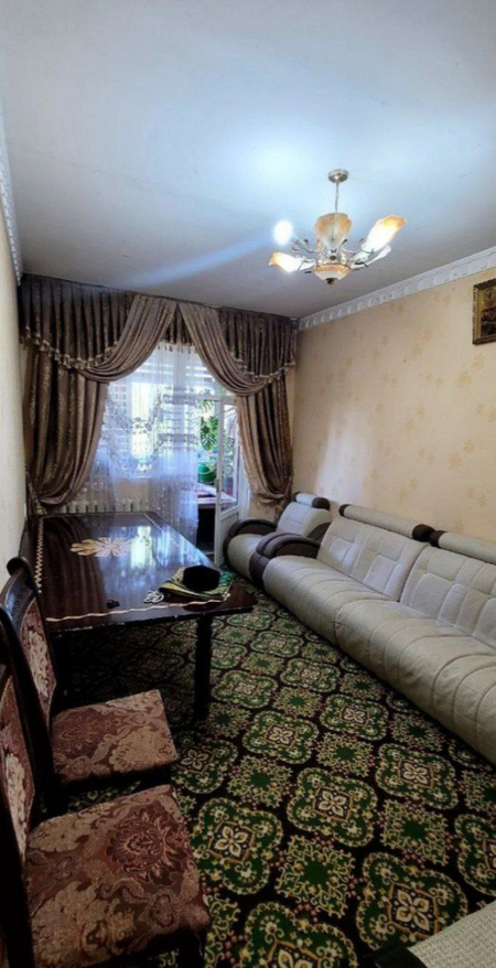 Продается квартира на 8 квартале. 3/4/4