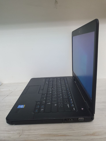Dell i7-4600u 8/256gb SSD
