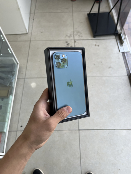 iPhone 12 pro 256 gb