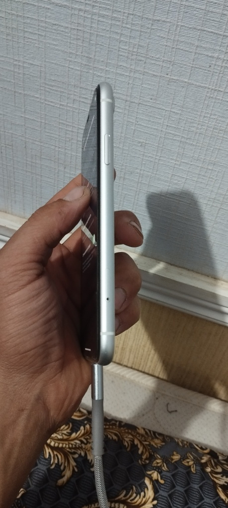 iPhone Xr koreyski