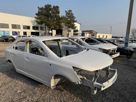 GM Родной кузов ва деталлари