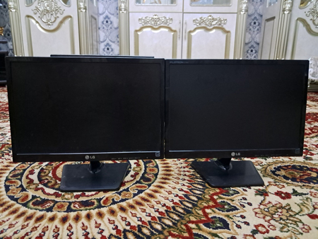 LG FLATRON E1945 monitor