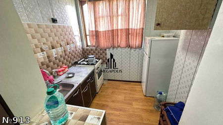 №913ё гулверда 2 хоналик уй сотилади
