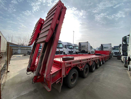 Полуприцеп тяжеловоз трал (трейлер) низкорамный марки Shengrun 75-80 т