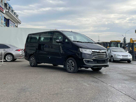 JAC M3 Plus минивенни 500$ чегирма ва бонуслар билан харид килинг