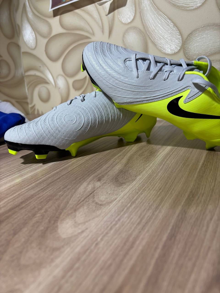 Бутсы футбольные NIKE