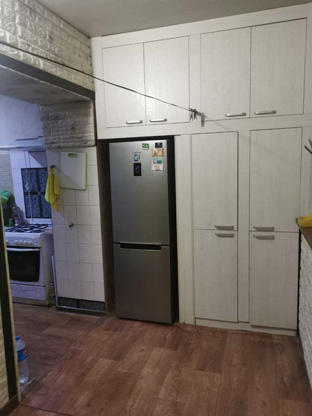 (К123002) Продается 3-х комнатная квартира в Мирабадском районе.