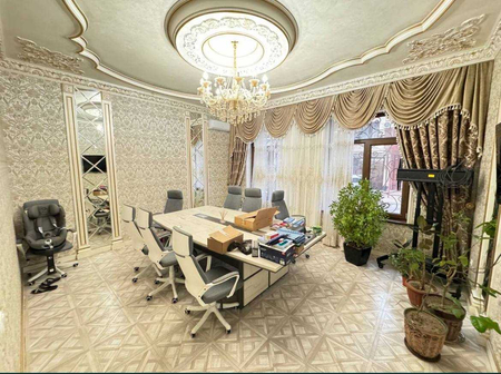Посольство Италии / М.Космонавтов! сдается 6ком евро участок под Офис!