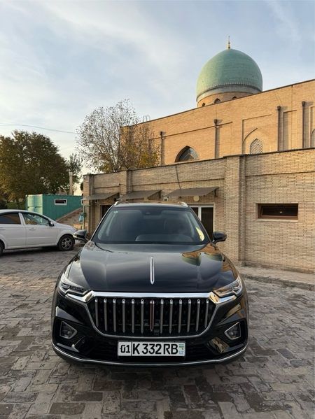 Hongqi H S 5 yengi idial xolati
