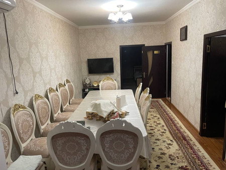 Срочно продаётс квартира Мирабадский р-н Куйлюк 2 3/4/4