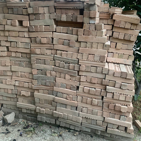 Продаём кирпич, мармар, ванна, метал(чугун), газ плита