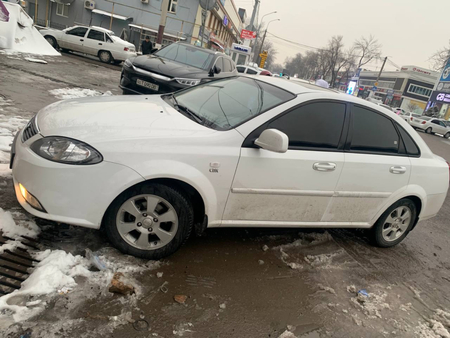 Jentra ravon 3-pozitsiya avtomat karobka ideal holatda arenda