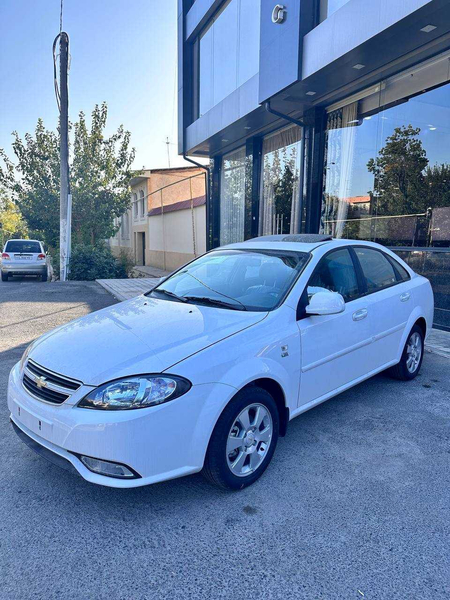 Lacetti L-Style Plus AT