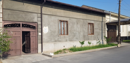 Sergeli Xonobod 4 sotixli uy sro'chna sotiladi