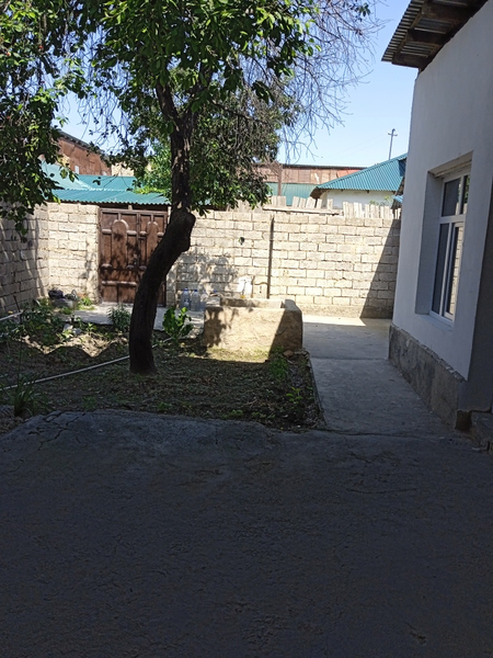 Uy hovli mayda sotiladi Samarkand shahar giyoliglar korgoni ayropot or