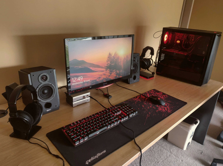 продам новый Edifier R1700BT/Bluaetooth/AUX/PC/66 ватт/С ДОСТАВКОЙ
