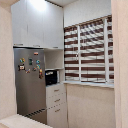 Продается квартира 1в2/4/4 Массив  Феруза