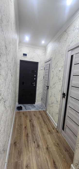 Юнусобод 15кв метро Туркистон 2*3комнатная новая евроремонт 1етаж