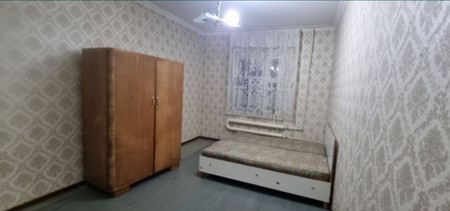 Сдаётся 4 рёх комнатьний квартира