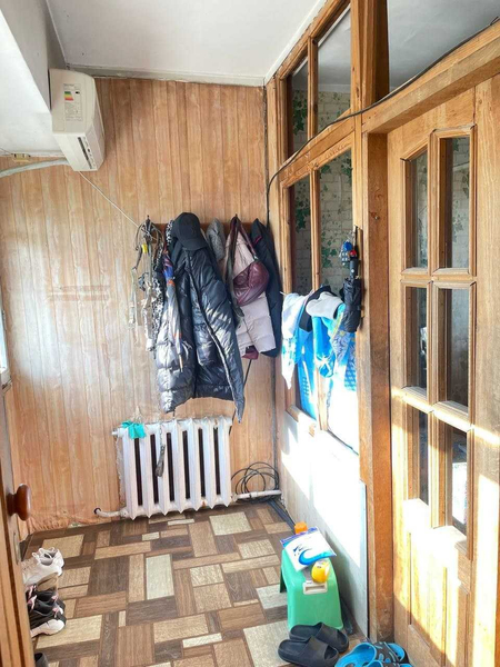 Ц-5, метро Минор. 3/8/9 +новый лифт! Среднее состояние, 80 м²