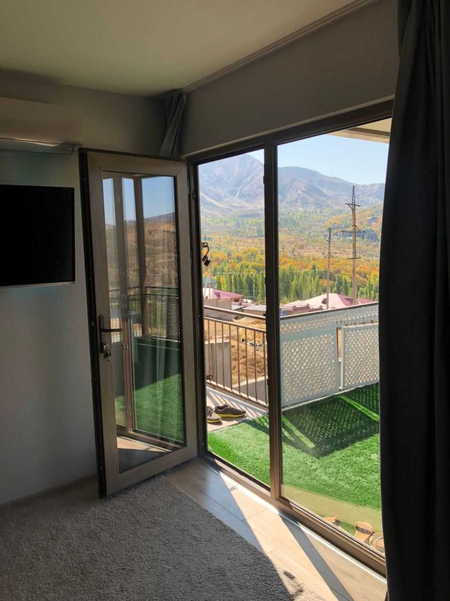 Dacha / Аренда дача в Чимгане Chimgan Resort