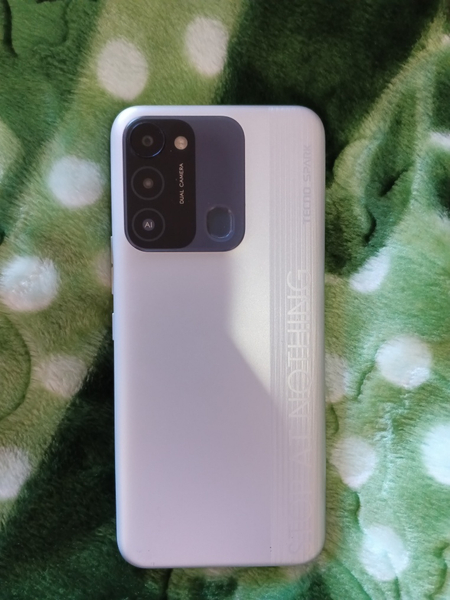 Texno spark 8C 64gb
