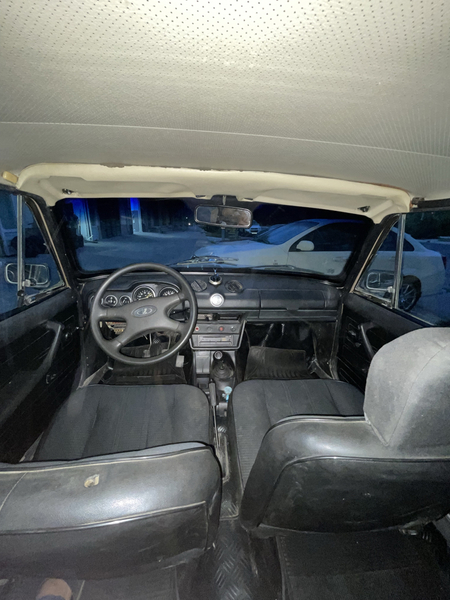 vaz 2106  pachti radnoy