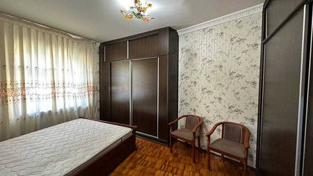 СРОЧНО продаётся 4 х комнатная квартира