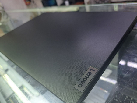 Lenovo v15 Yangi!!! Ofis ishlari uchun arzon narxda